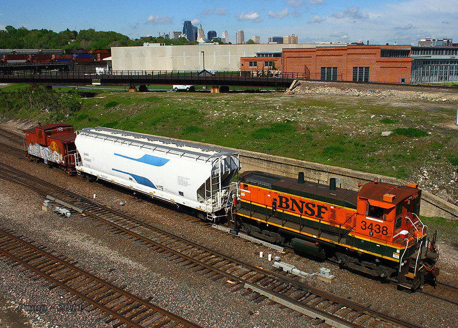 Southbound BNSF Yard Job Train